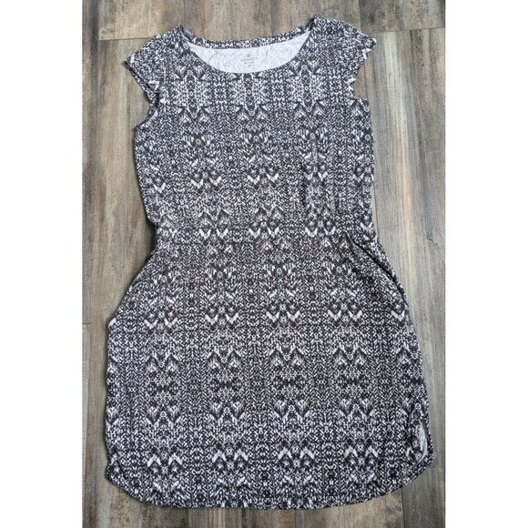 Athleta | Dresses | Athleta Dress Black White Redondo Tribal Ikat Print ...